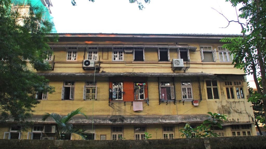 Wadia Building - Art Deco