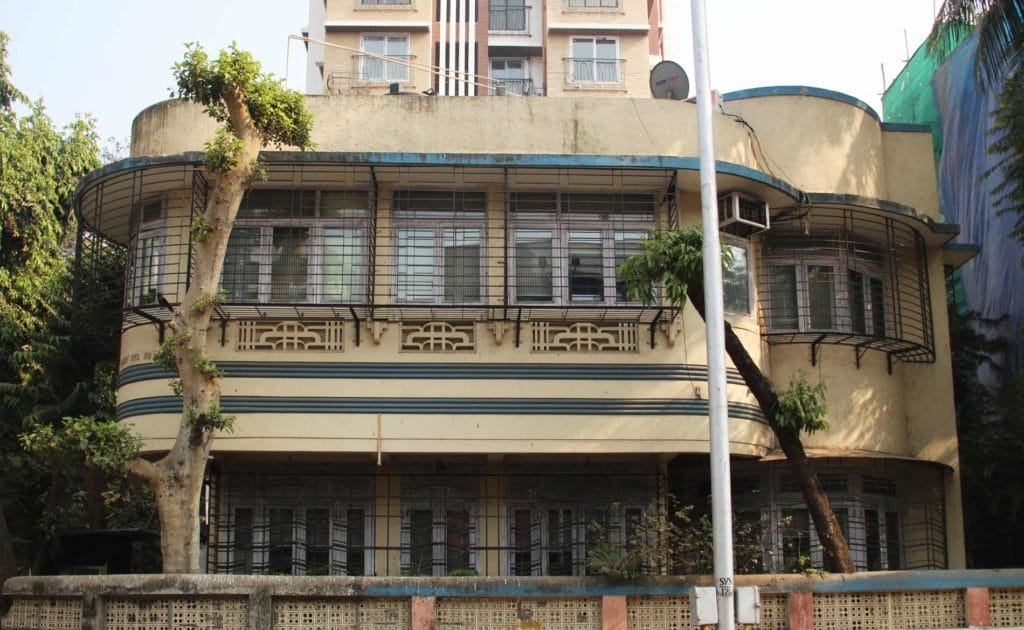 Gharkul - Art Deco