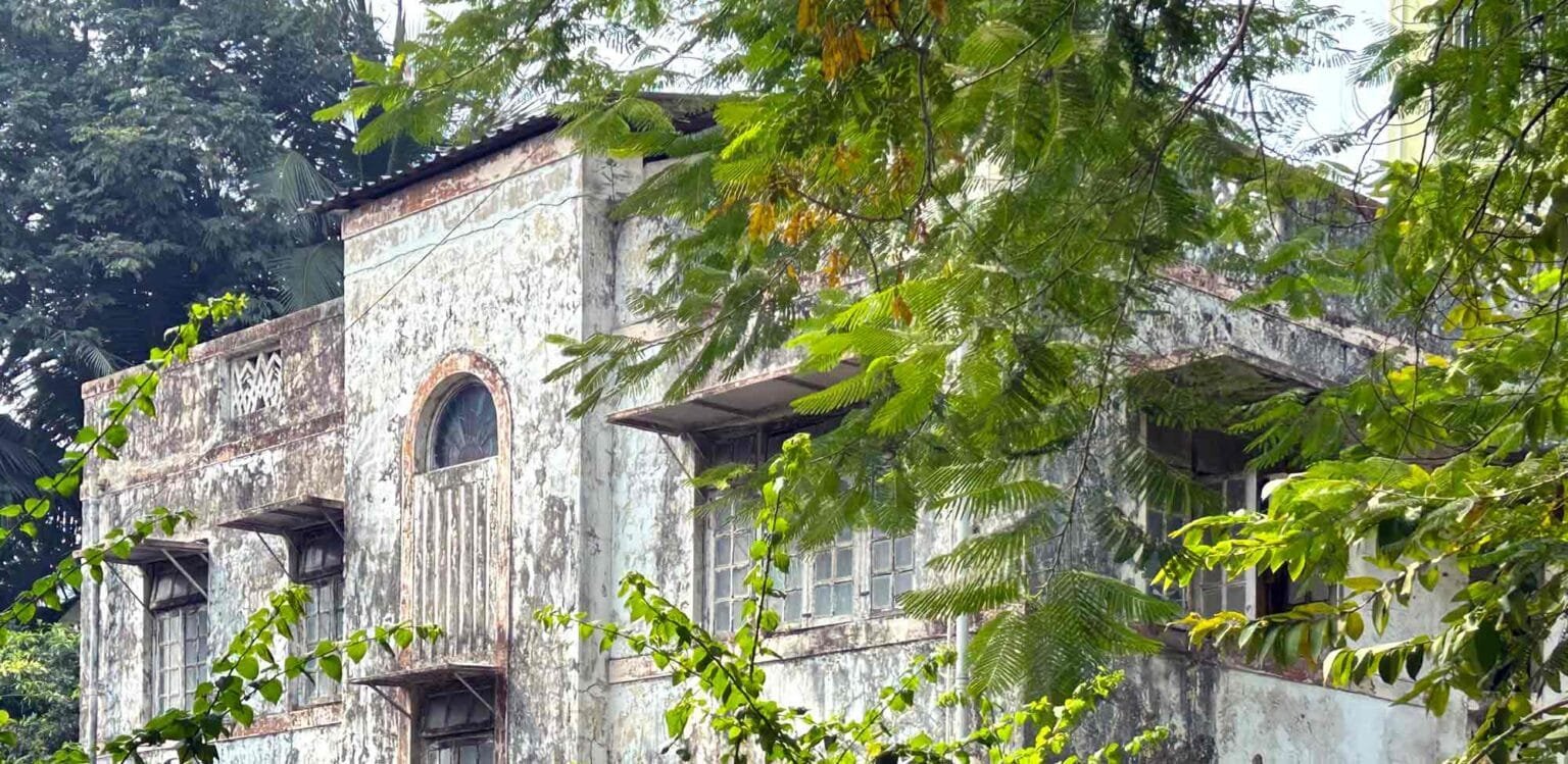 Fern Mansion - Art Deco